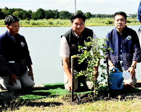 วันที่ ๓ กรกฎาคม ๒๕๖๕ นายระพีภัทร์ จันทรศรีวงศ์ อธิบดีกรมวิชาการเกษตร พร้อมด้วย นายเสกสรรค์ วรรณ