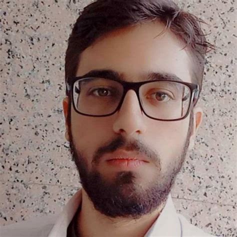 دانیال سلطانی فارغ التحصیل مدرسه ی علامه حلی ایران مدرس