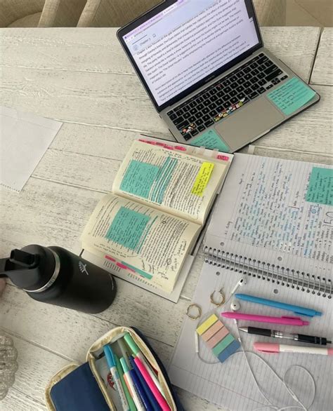 Pin By Myrella Gabriela On Places In Study Motivation Study Inspiration Study