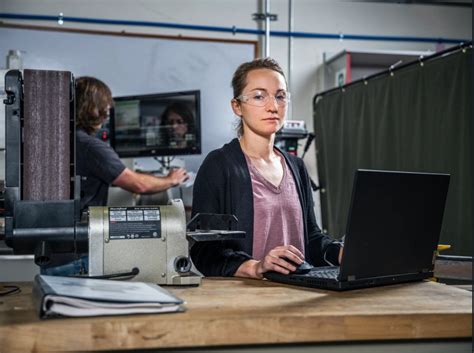 Autodesk Community On Linkedin Needing Tech Purchase Or Account Support Visit Our Contact