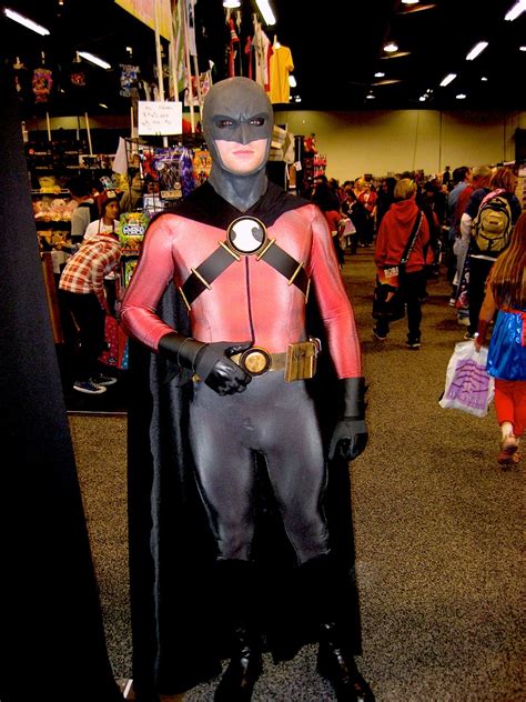 Red Robin Cosplay