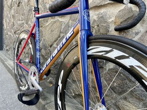 콘스탄틴 디스페랄 트랙 프레임셋 Zipp 808 카본 트랙 휠셋 스기노 젠 시마노 듀라에이스 옥타링크 크랭크셋 Zipp 패브릭 컴포넌트 커스텀 픽시 바이크 리뷰