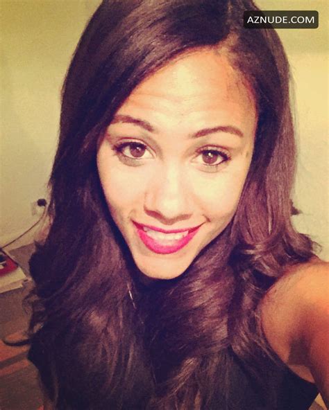 Alex Scott Sexy In Red Aznude