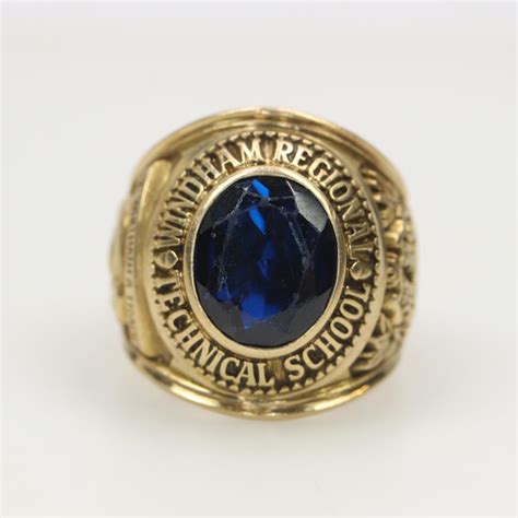 10kt Gold Blue Spinel Class Ring Property Room