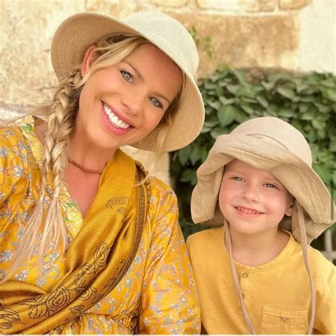 Tici Fala Sobre Afastamento De Karina Bacchi E Sobre O Filho Dela
