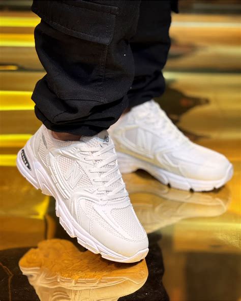 کتونی ست مرد زن نیوبالانس ۳۶۰ کد 1401 فروشگاه طهرانی مدا