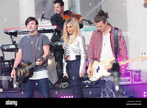The Band Perry Performing Live On Nbcs Today Show Featuring