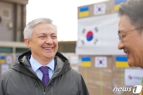 정부 우크라에 발전기·의약품 등 100톤 인도적 지원