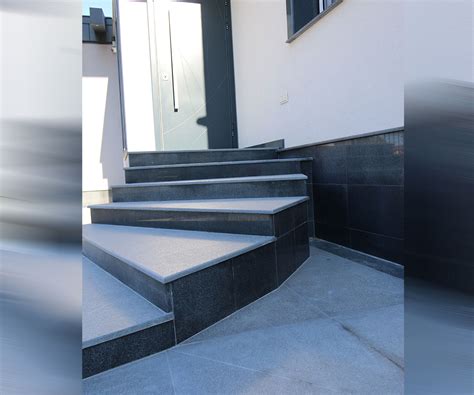 Изграждане и облицовка на външни стълби