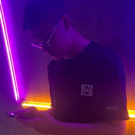 张🥀 Lx07 On Threads