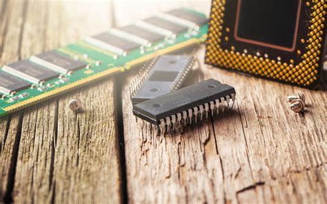 Using Intel Optane Dc Persistent Memory For In Memory Graph Analytics