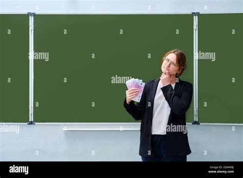 Teacher Money Euros Hi Res Stock Photography And Images Alamy