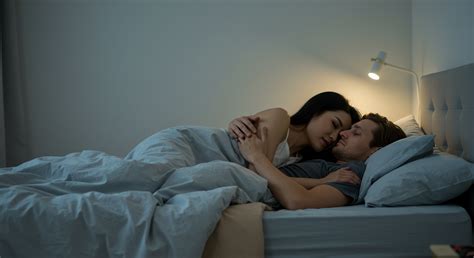 How It Felt To Be The Only Naked Person At An Art Exhibition By