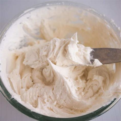 Perfectly Creamy Cream Cheese Frosting Without Butter 4 Ingredients Veena Azmanov Kitchen