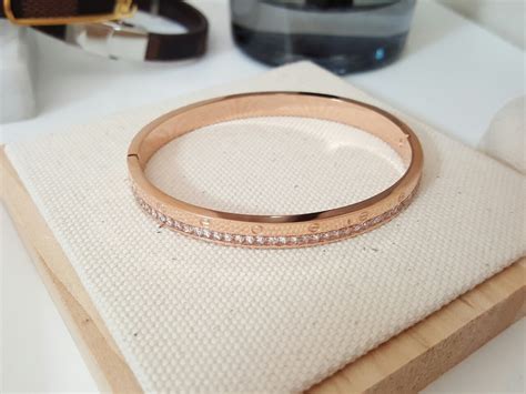 까르띠에 다이아몬드 러브팔찌