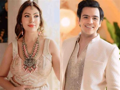 Munmun Dutta Age Family Height Weight Boyfriend Husband More Biography Wallah