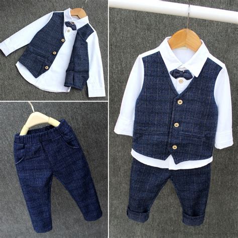 Computer Die Gäste Autobahn официални дрехи за момче на 1 година Unbekannt Um Nackt