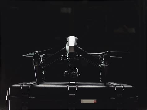 enhancing warehouse efficiency through cobots vicon