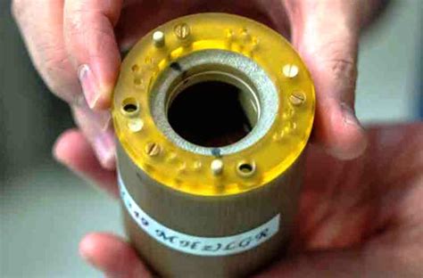 The Origin Of Dendrites Revealed By Nmr News About Energy Storage