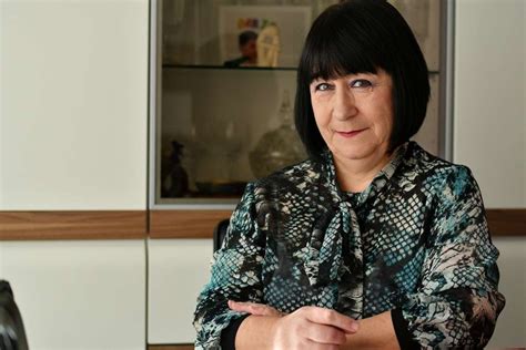 НЕВИДЕНА ЗАВИСТ И ЉУБОМОРА НА ВАНКОВСКА Вреска и повикува не