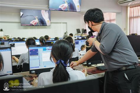 โรงเรียนสุ โรงเรียนสุคนธีรวิทย์ Sukhondheerawidh School