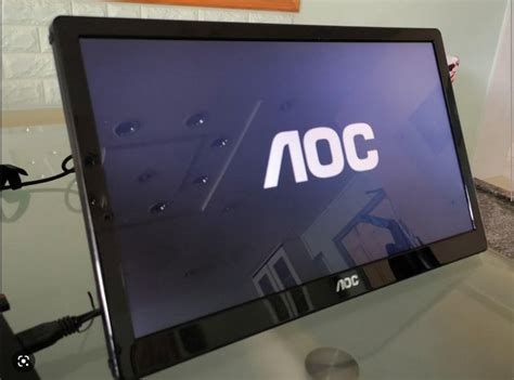 Aoc 15 Inch Monitor Computers And Tech Parts And Accessories Monitor Screens On Carousell