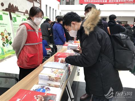 2023年上海市文化科技卫生“三下乡”启动，63项服务项目贯穿全年