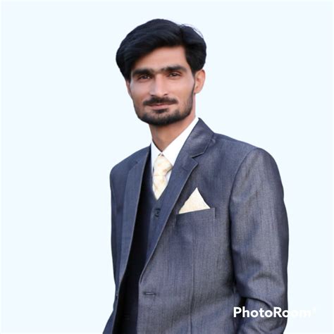 About Qaiser Abbas Medium