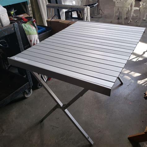 Aluminum Collapsing Table Big Valley Auction