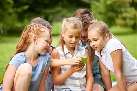 Pierwszy Seks I Pornografia Różnią Się Jednym Z Pornografią Stykają