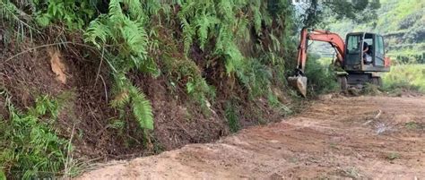 大坪挑茶古道在整理路面大坪新华都路口至溪埔仔内路段在水泥路面硬化 工程 大坪乡 大坪村