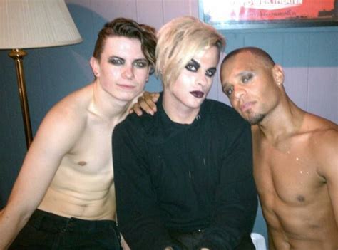 Pin By Tia Moore On Tommy Joe Ratliff 2 Tommy Musician Adam Lambert