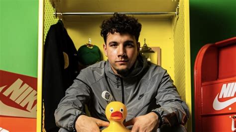 Former Huskers Quarterback Raiola Commits To Oregon