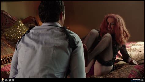 Naked Mireille Enos In Sabotage
