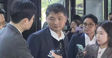 시세조종 의혹 카카오 김범수 금감원 출석카뱅 대주주 자격 잃나