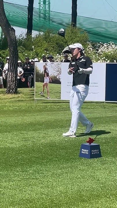 이 루틴을 따라 하면 드라이버가 잘 맞을까요 독특한 루틴의 박지영프로 골프 Golf 골프스윙 Youtube