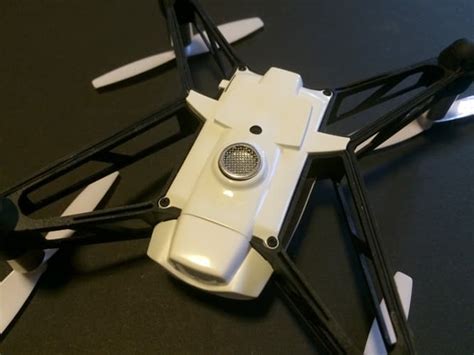 Review Parrot Minidrone Rolling Spider ILounge