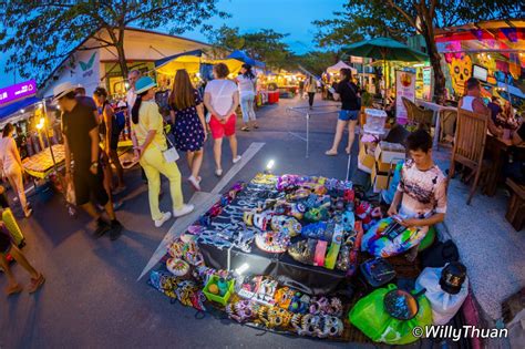 Fun Friday Avenue Market