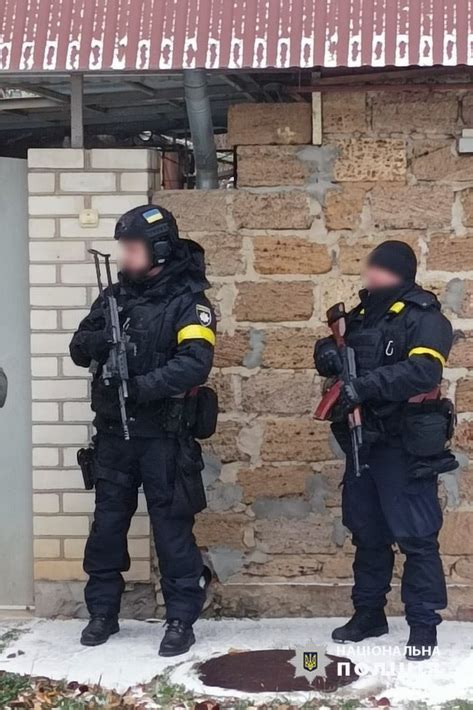 Зведений загін черкаських правоохоронців продовжує нести службу на деокупованих територіях ФОТО