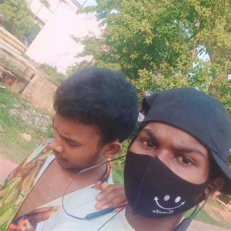 Rusi Ka Mathra575 • Threads Say More
