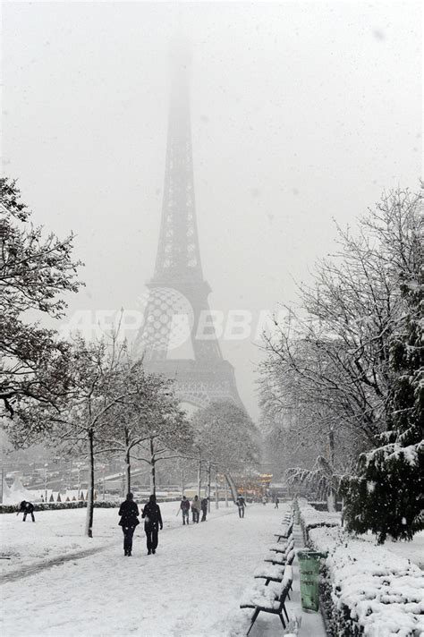 寒波の欧州、パリ大雪でエッフェル塔が閉鎖に 写真22枚 国際ニュース：afpbb News