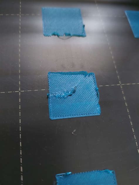 Inconsistent First Layer R3dprinting