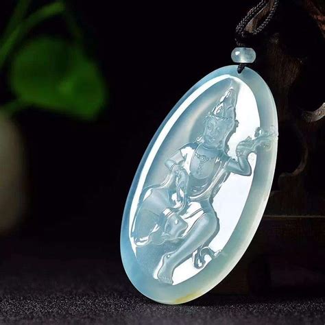 什么是翡翠的种和水 衡量翡翠的价值和质量真假 翡翠源头 翡翠批发 中国翡翠网首选翡翠商城
