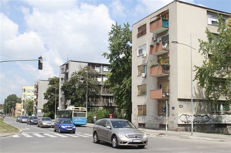 КИРИЈЕ ПАРАЈУ НЕБО СТАН У НОВОМ САДУ КАО ЛЕТОВАЊЕ У ТУРСКОЈ За луксуз и до 3 500 евра месечно