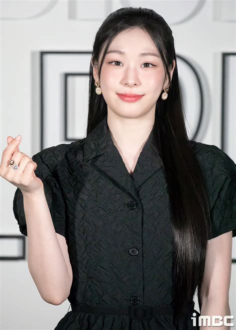 움짤 김연아 고우림과 웃참실패 할 이불킥 현장