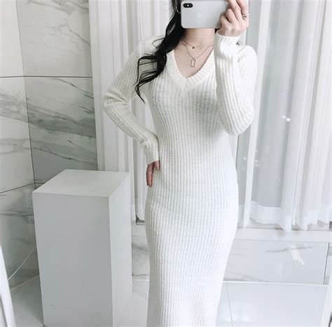 이프유마인 겨울까지쭉핏보장 쫀득 슬림 브이넥 울 니트 골지 롱 원피스 3color