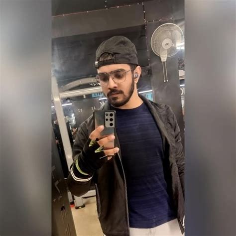 Rohit Parihar Rohitzip • Threads Say More