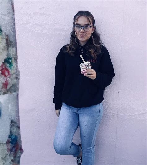 16 Havent Posted Here In A While R Selfies