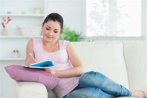 Creative Ways To Maximize Your Alone Time As An Introvert