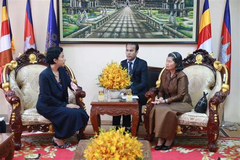 ឯកអគ្គរដ្ឋទូតបារាំង៖ សន្និសីទក្រុងប៉ារីស ស្តីពីសមភាពរវាងស្ត្រី និងបុរស លើក ទី២៥ឆ្នាំ